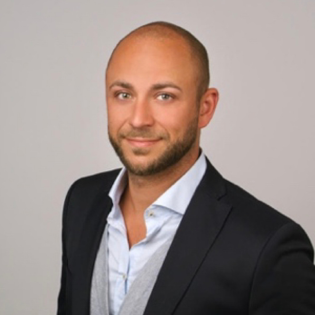 Sebastian Greve - Abteilungsleiter - E. Breuninger GmbH & Co. | XING