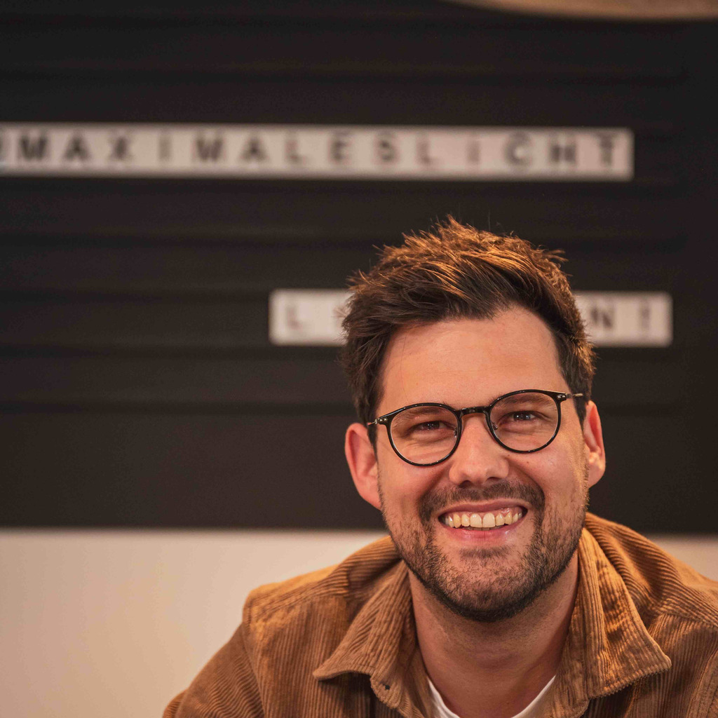 Max Engelhardt - Geschäftsführer - Maximaleslicht | XING