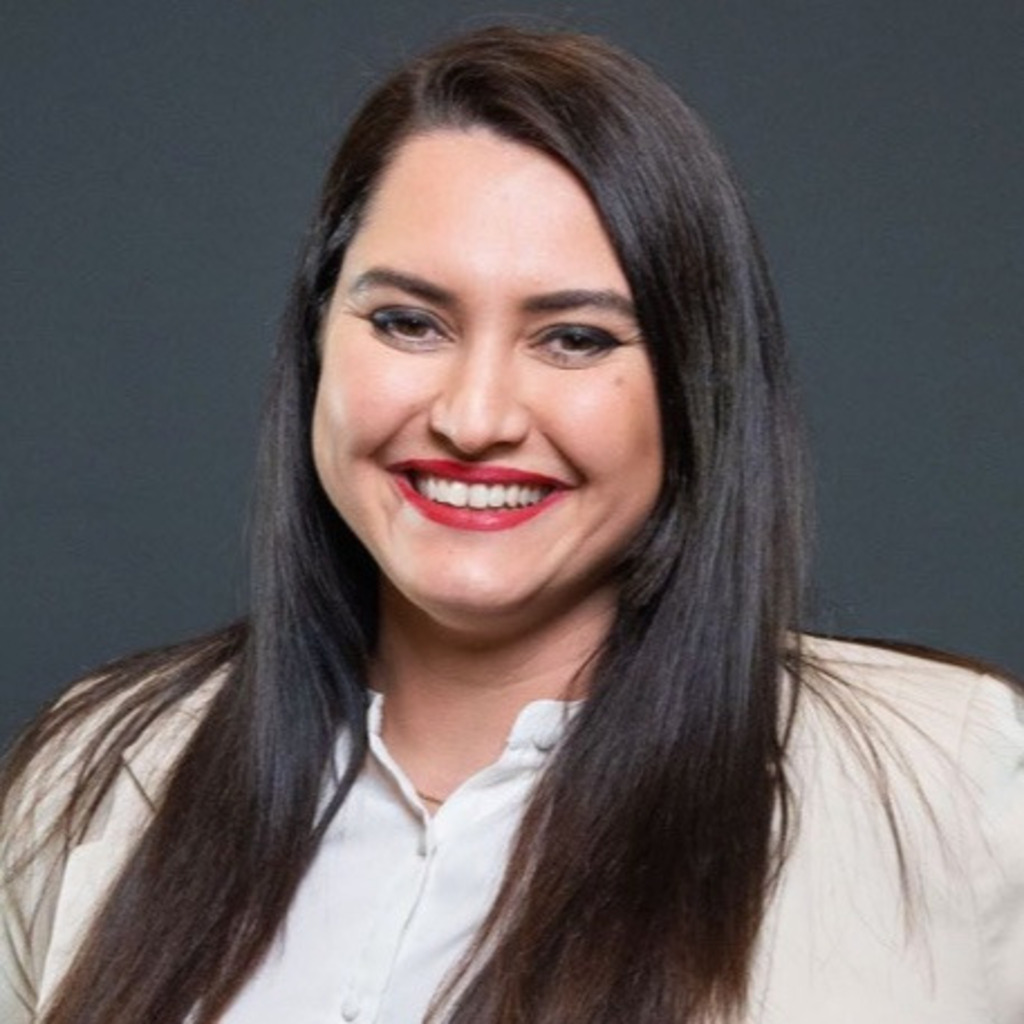 Regina Morlandt - H&M Sales Advisor - H&M Hennes & Mauritz B.V. & Co ...