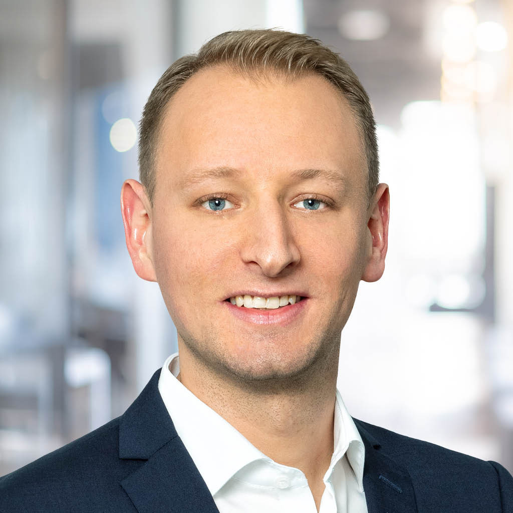 Christopher Moritz - Consultant | Healthcare - Peak One GmbH | XING