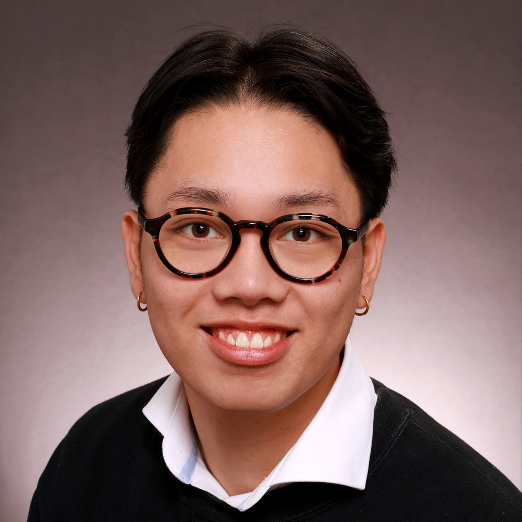 Duc Minh Le - Praktikant - China Palace | XING