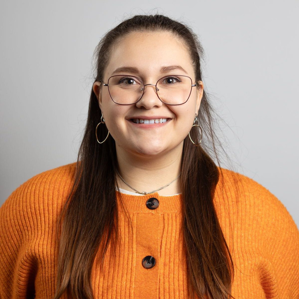 Anna Zitz - Auszubildende - BS Güthermann | Experte für ...