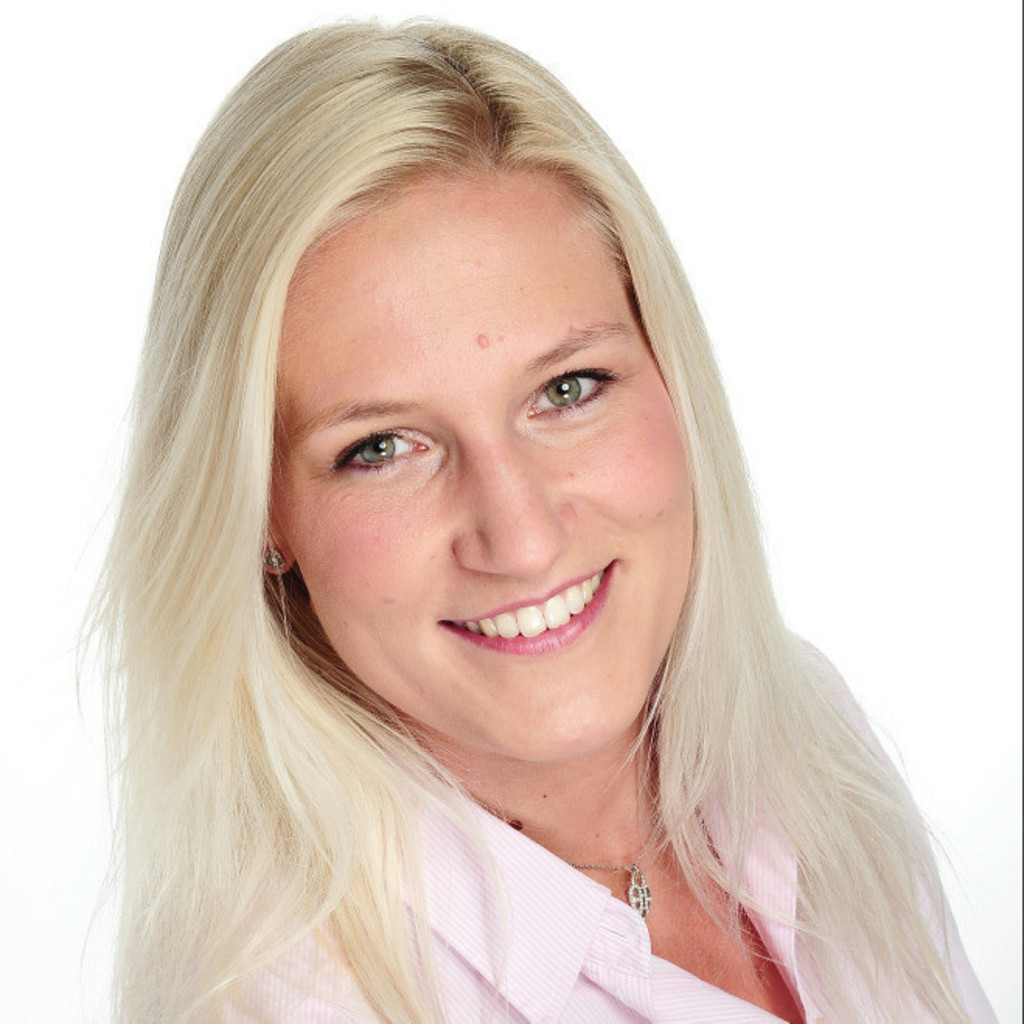 Manuela Weiss's Instagram, Twitter & Facebook on IDCrawl