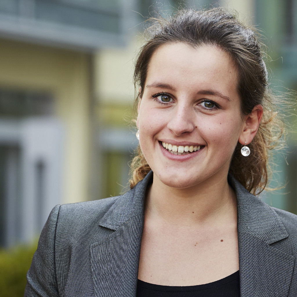 Ivana Simic - Product Owner - Adcubum AG | XING