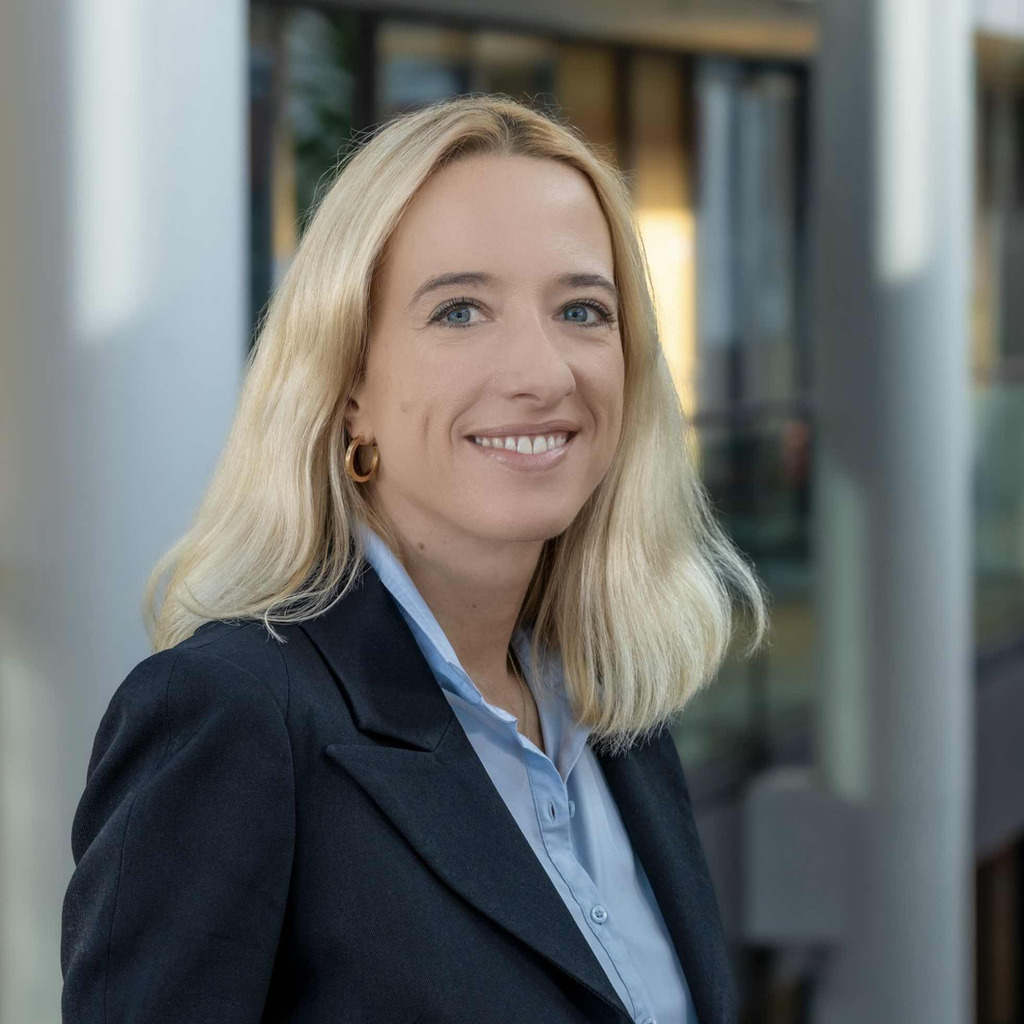 Petra Fuchs - Referentin der Leitung Personalbetreuung oberste ...