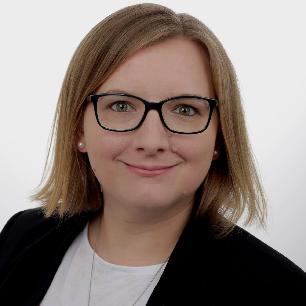 Jennifer Mary-Lou Volz - Personalberaterin Payroll / Ausbilderin in ...