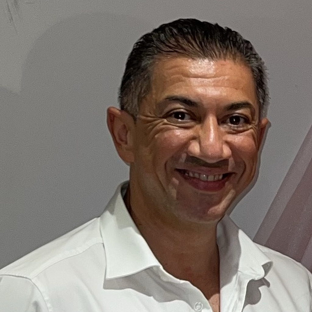 Dejan Ivanovic - Fachkraft für Logistik - Leica Geosystems part of ...