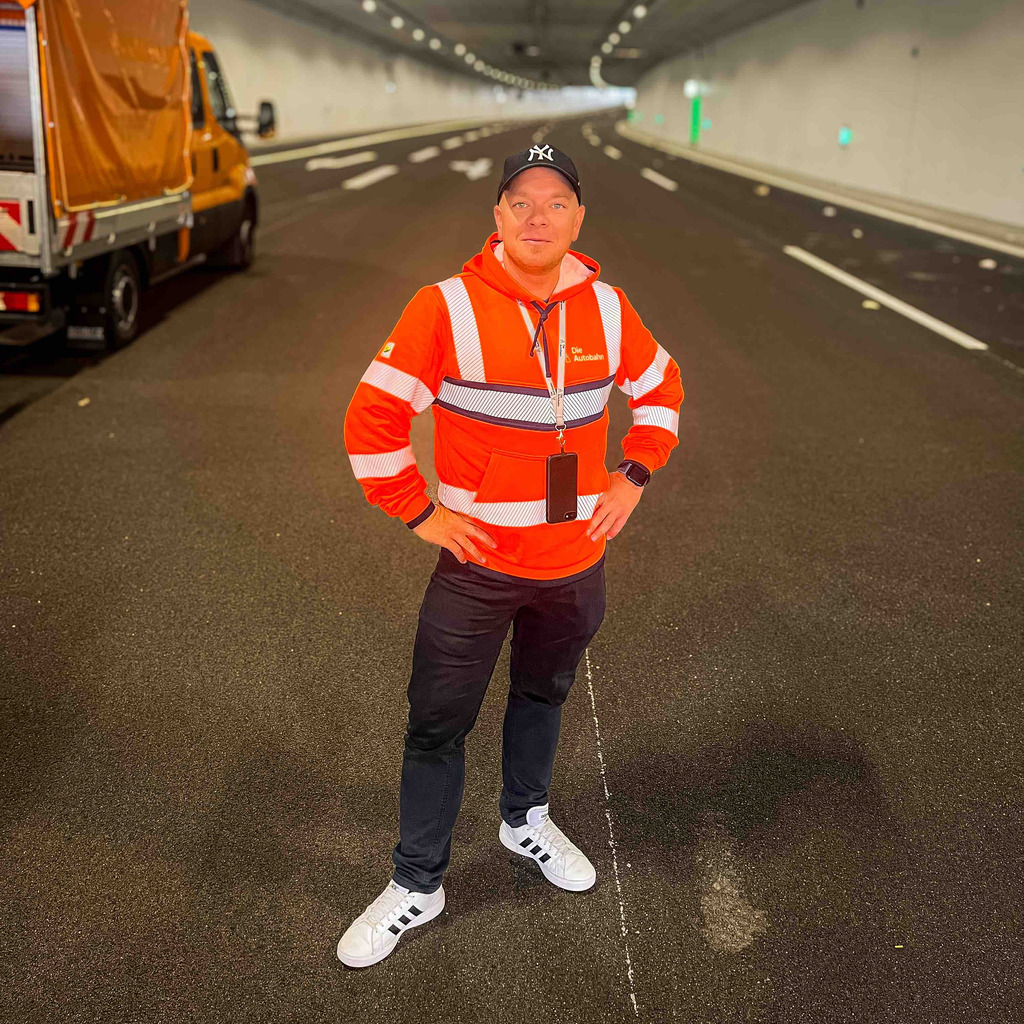 Brian Nickel - Fuhrparkmanager - Die Autobahn GmbH des Bundes | XING