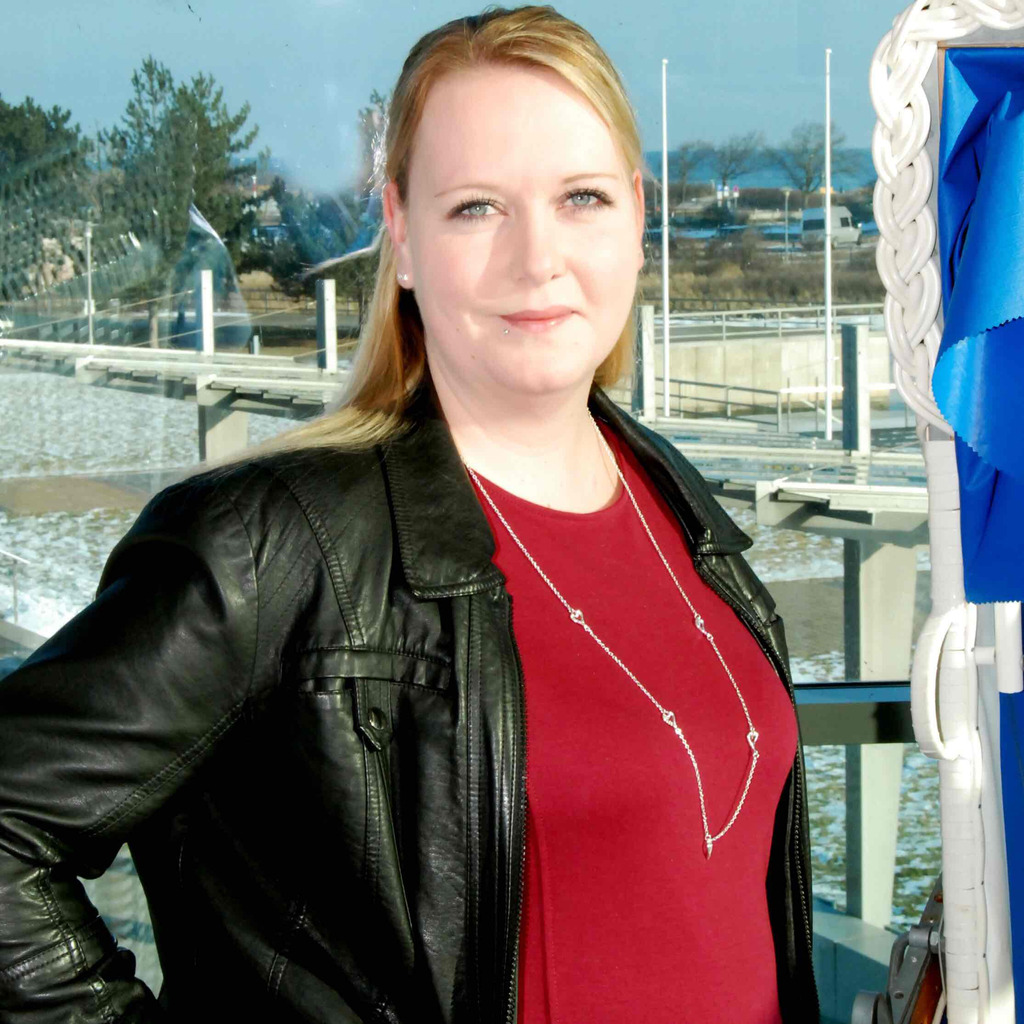 Sarah Schröder - Kauffrau für Büromanagement - Kontor Business IT & Web ...