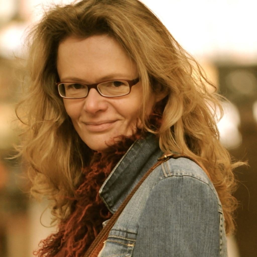 Eva Peters - Online Business Mentoring - Onlinekurse Kompass | XING