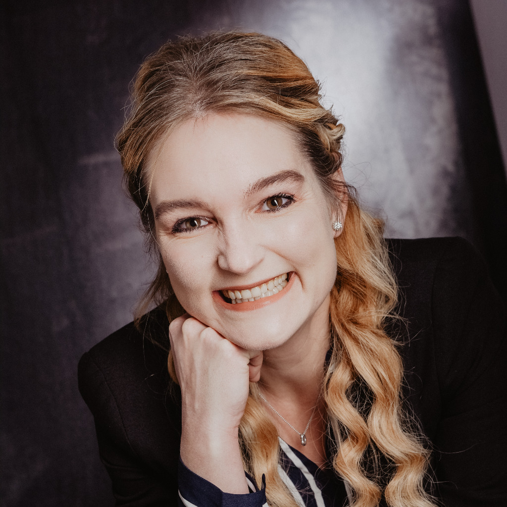 Victoria Albrecht Senior Chargeback And Fraud Agent Barclaycard