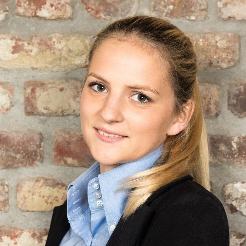 Ena Zunic - Versuchsingenieurin - Pierburg GmbH | XING