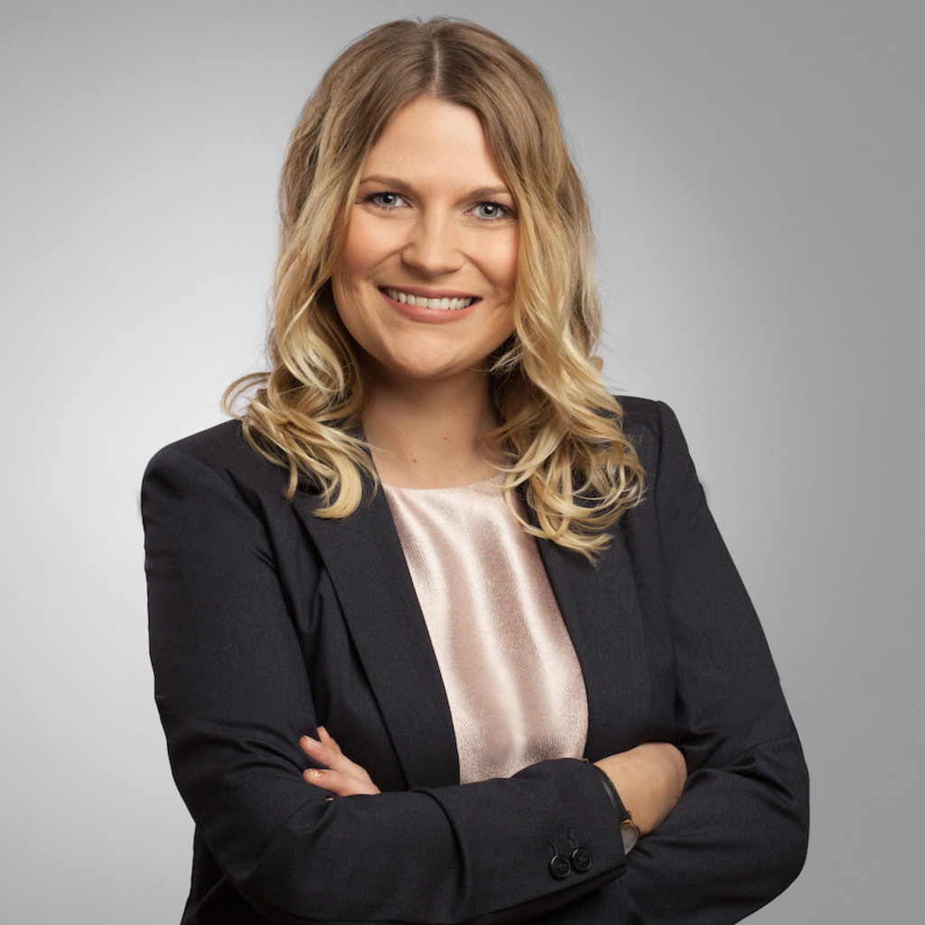 Sarah Reiter - Global Lead Clutches, Strategic Commodity Management ...