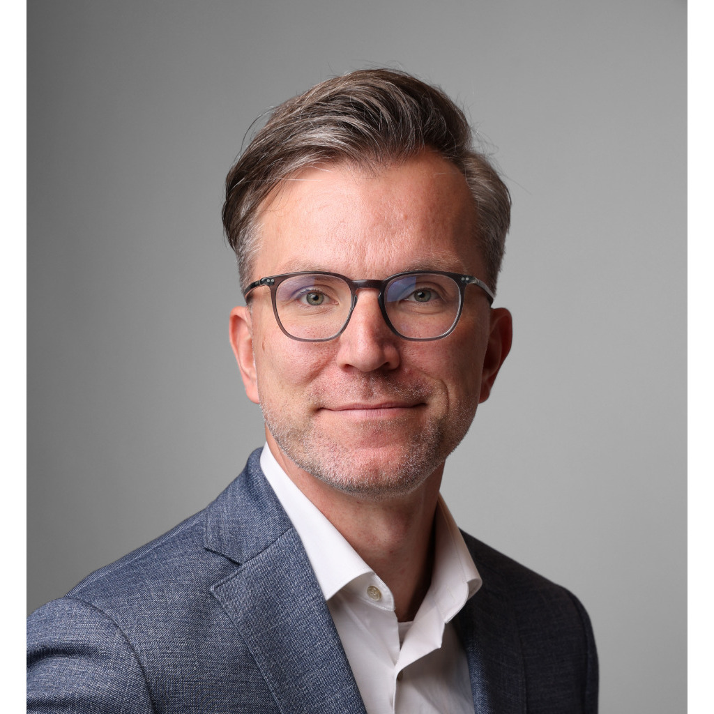 Prof. Dr. Christian Beckmann - Professor für Wirtschafts- und ...