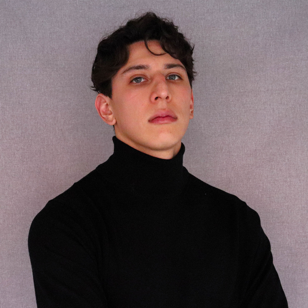 Sebastian Naicipa - Graphic Designer - Sarong Hut | XING