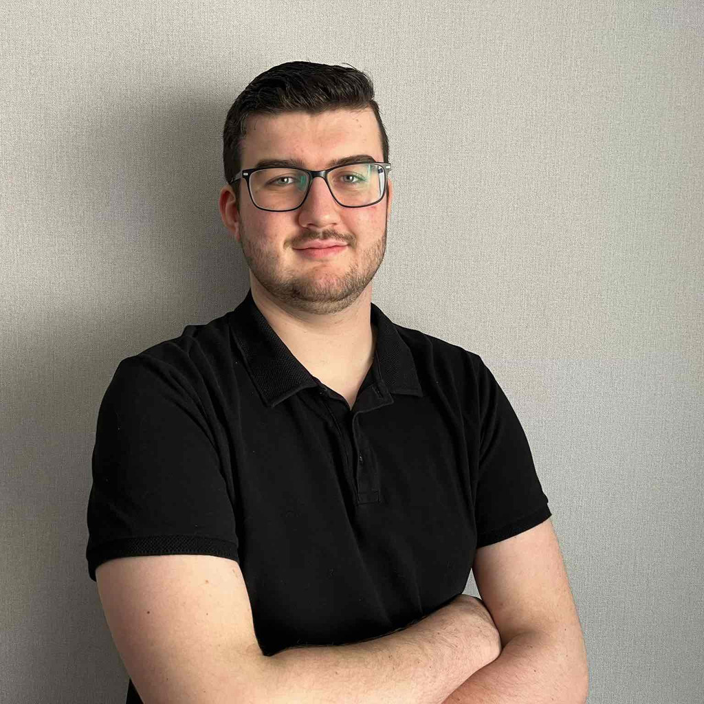 Kevin Just - Speditions Kaufmann - Porcelaingres GmbH | XING