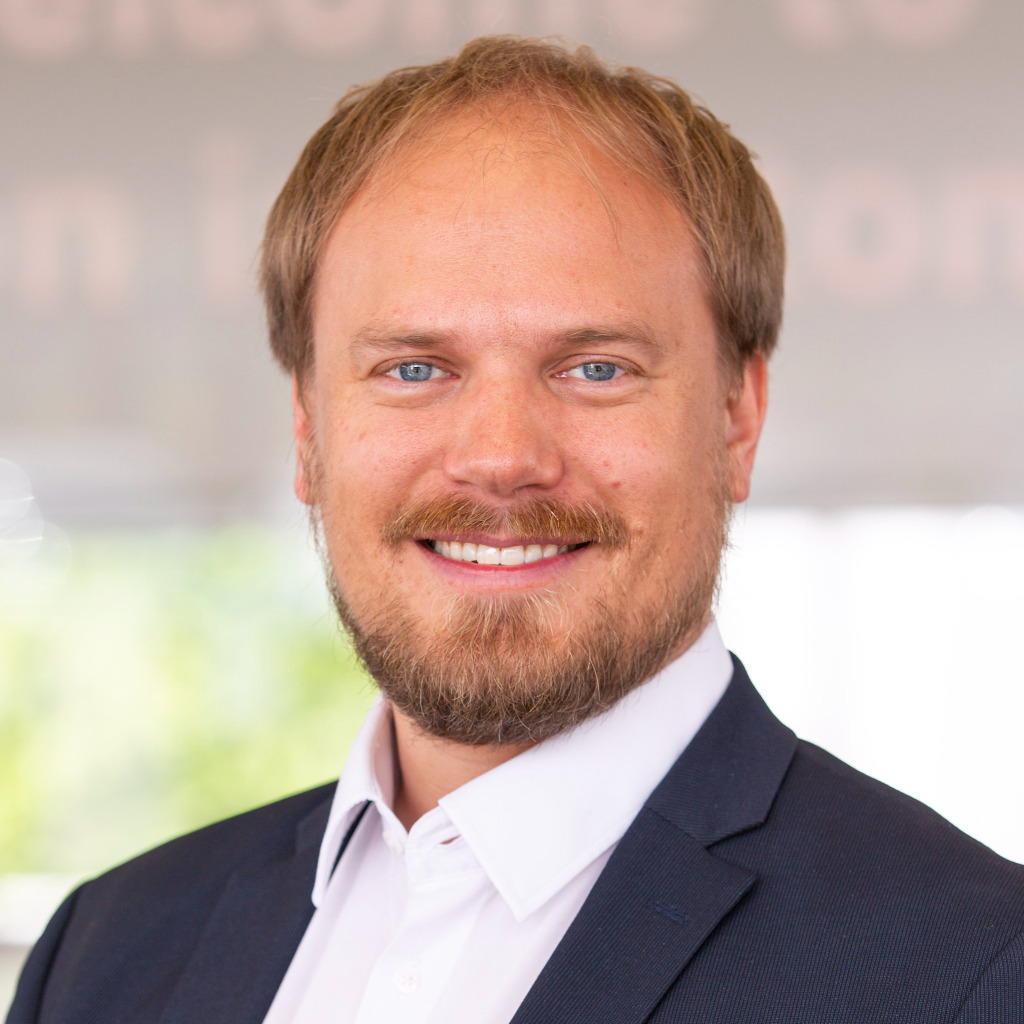 Stefan Hensel - Referent Unternehmenskommunikation - Hinterschwepfinger ...