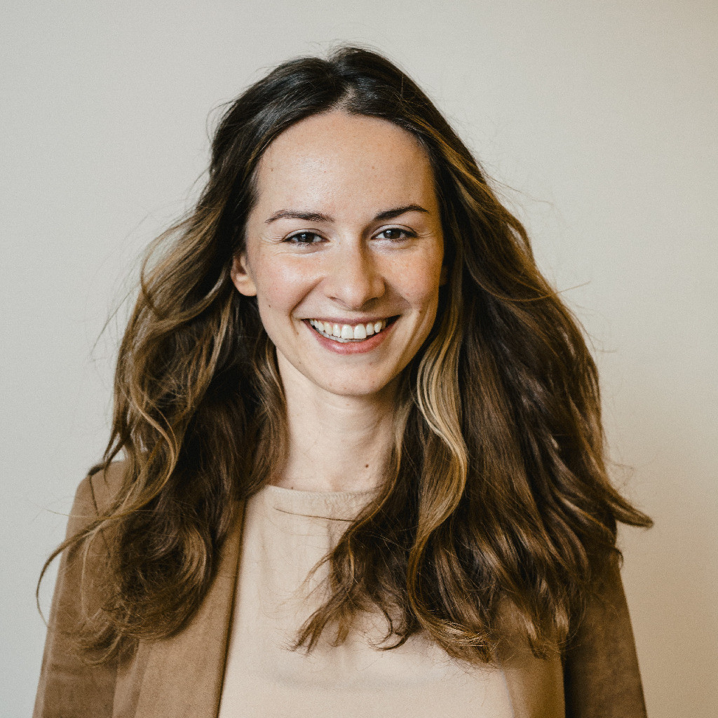 Pauline Tonhauser - Gründerin Reinventing Mindfulness Kongress - DesignThinkingCoach | XING