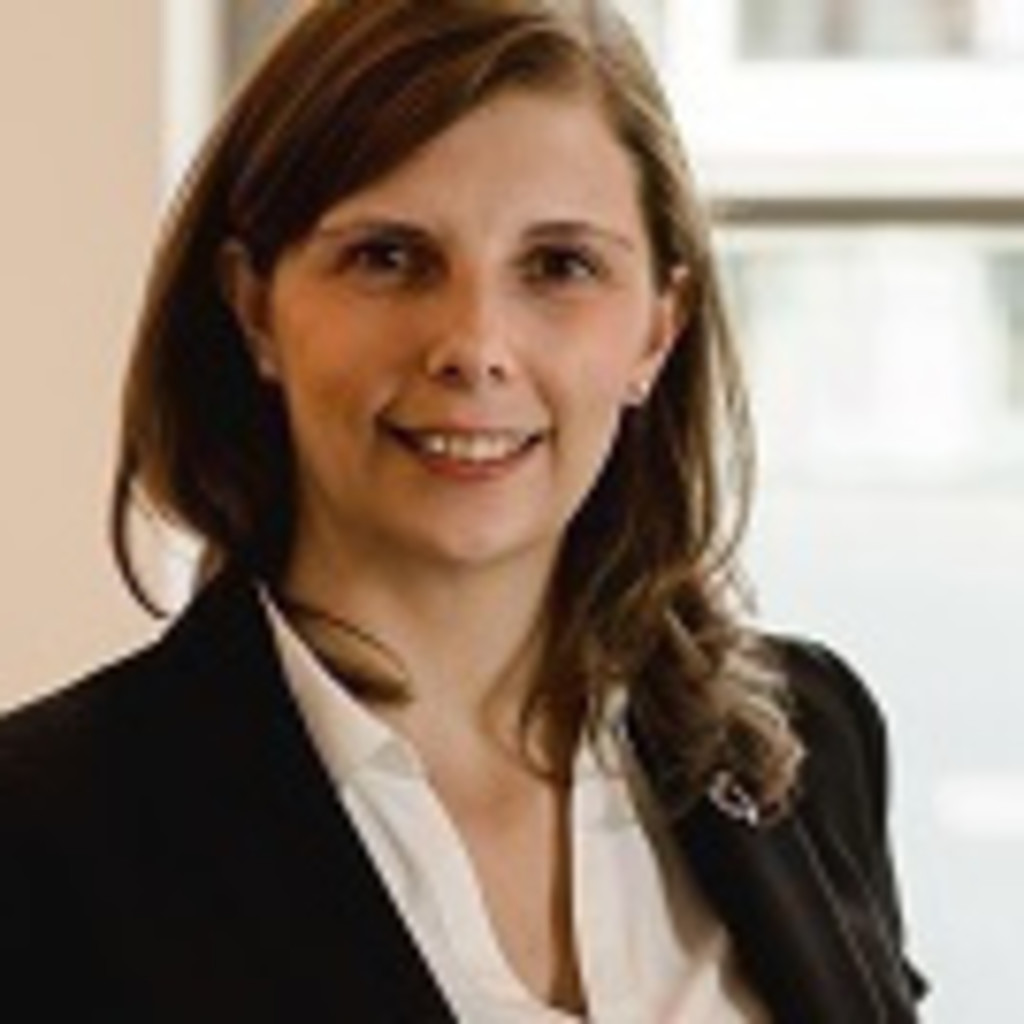 Judith Hoffmann - Mitarbeiterin Vertrieb und Studienberatung ...