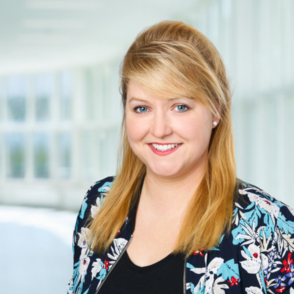 Jennifer Graf - Einkäuferin - Corporate Purchasing Druck-, Medien- und ...