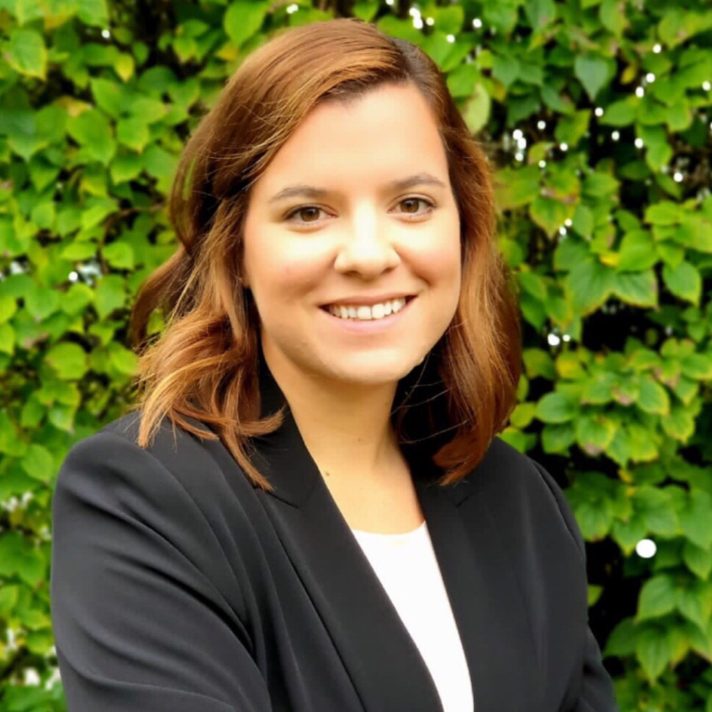 Lisa Hummel's Instagram, Twitter & Facebook on IDCrawl