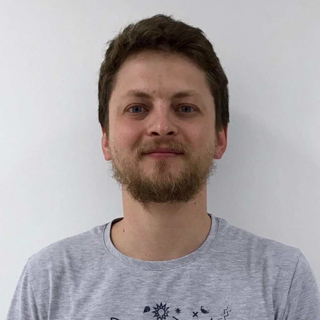 Serge Sukhanov - iOS Software Engineer - Vintage Web Production | XING