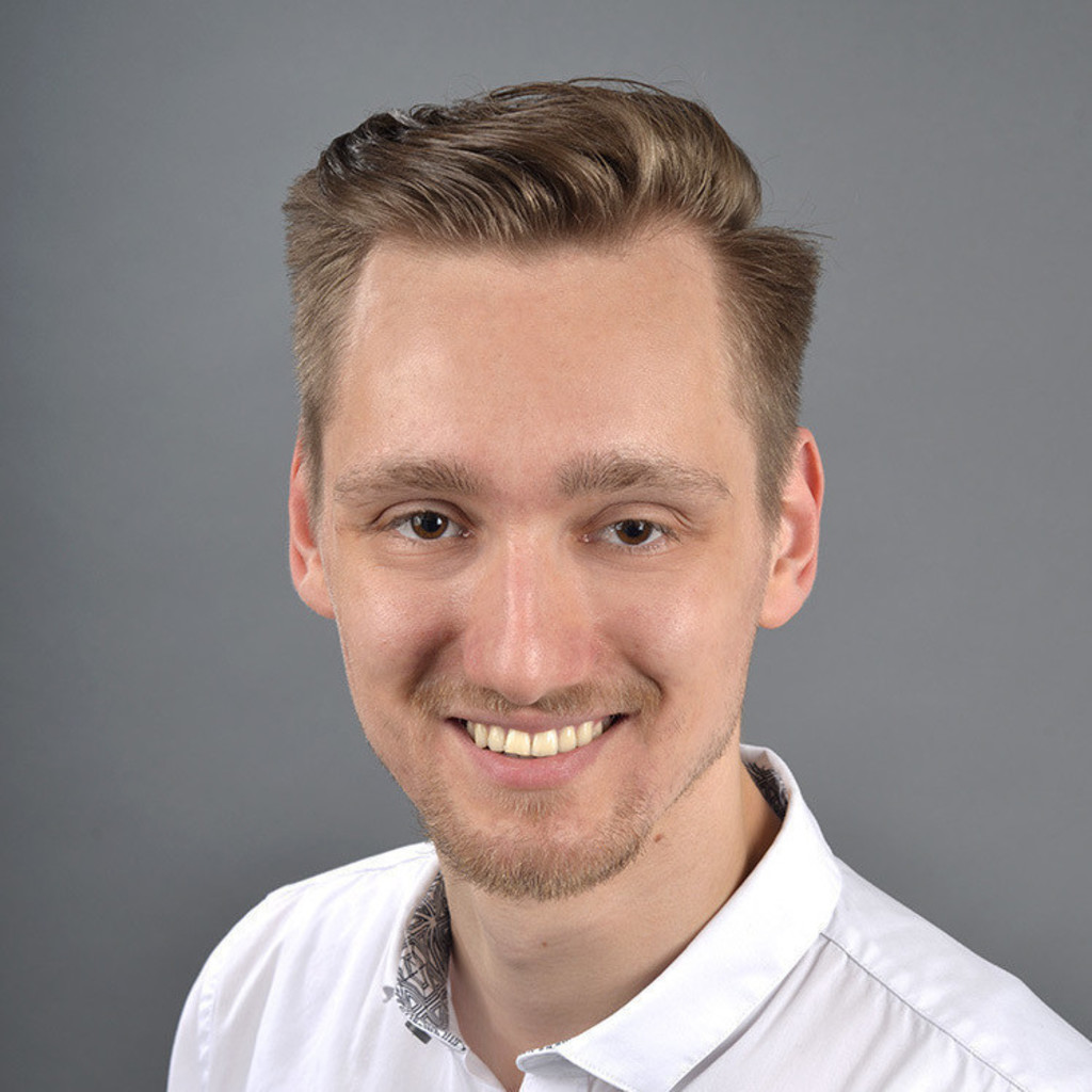 Julian Zoller - Betriebswirtschaftslehre - LMU München | XING