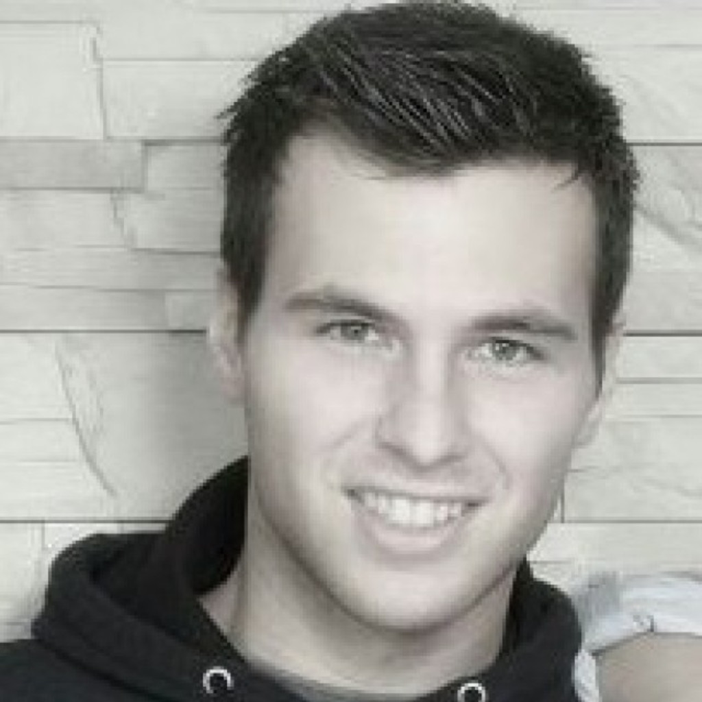 Michael Enzinger in der Personensuche von Das Telefonbuch