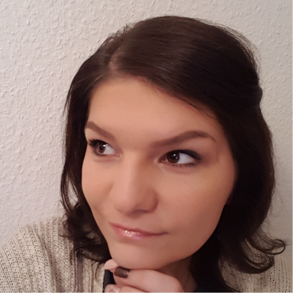 Smolka aus Dresden in der Personensuche von Das Telefonbuch