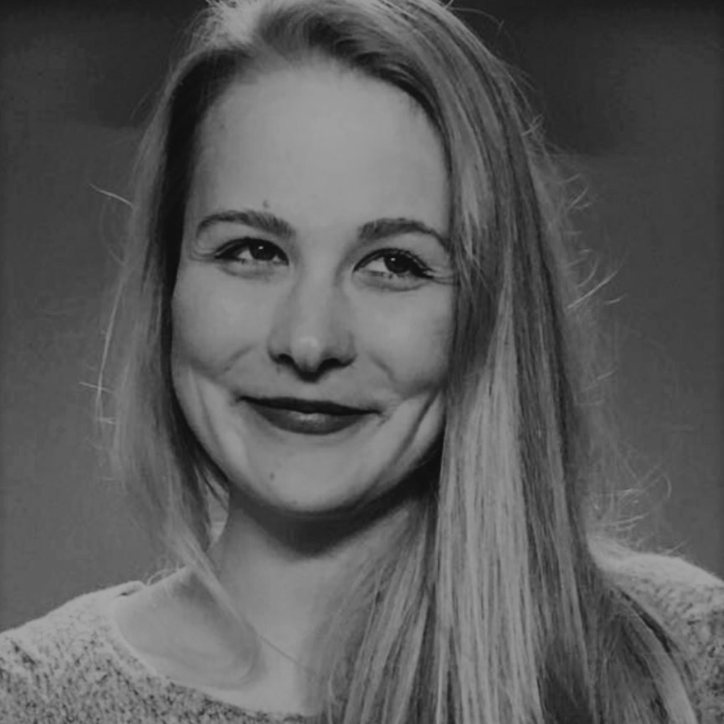 Maria Becker - Head of Brand Management - CE Community Editions GmbH | XING