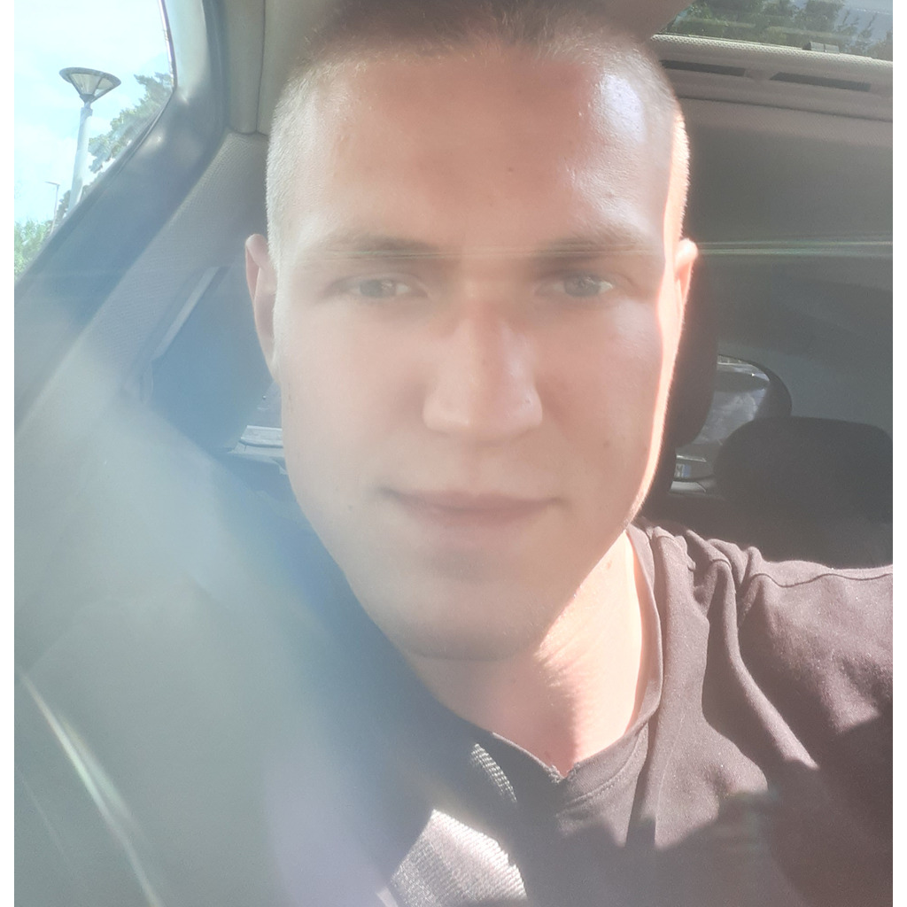 Sascha Engel - Hausmeister - Frantz | XING