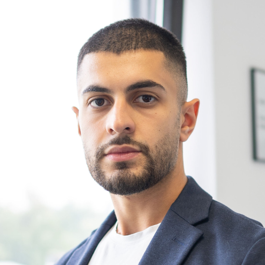 Ali Zadeh - Founder - devBrand Media | XING