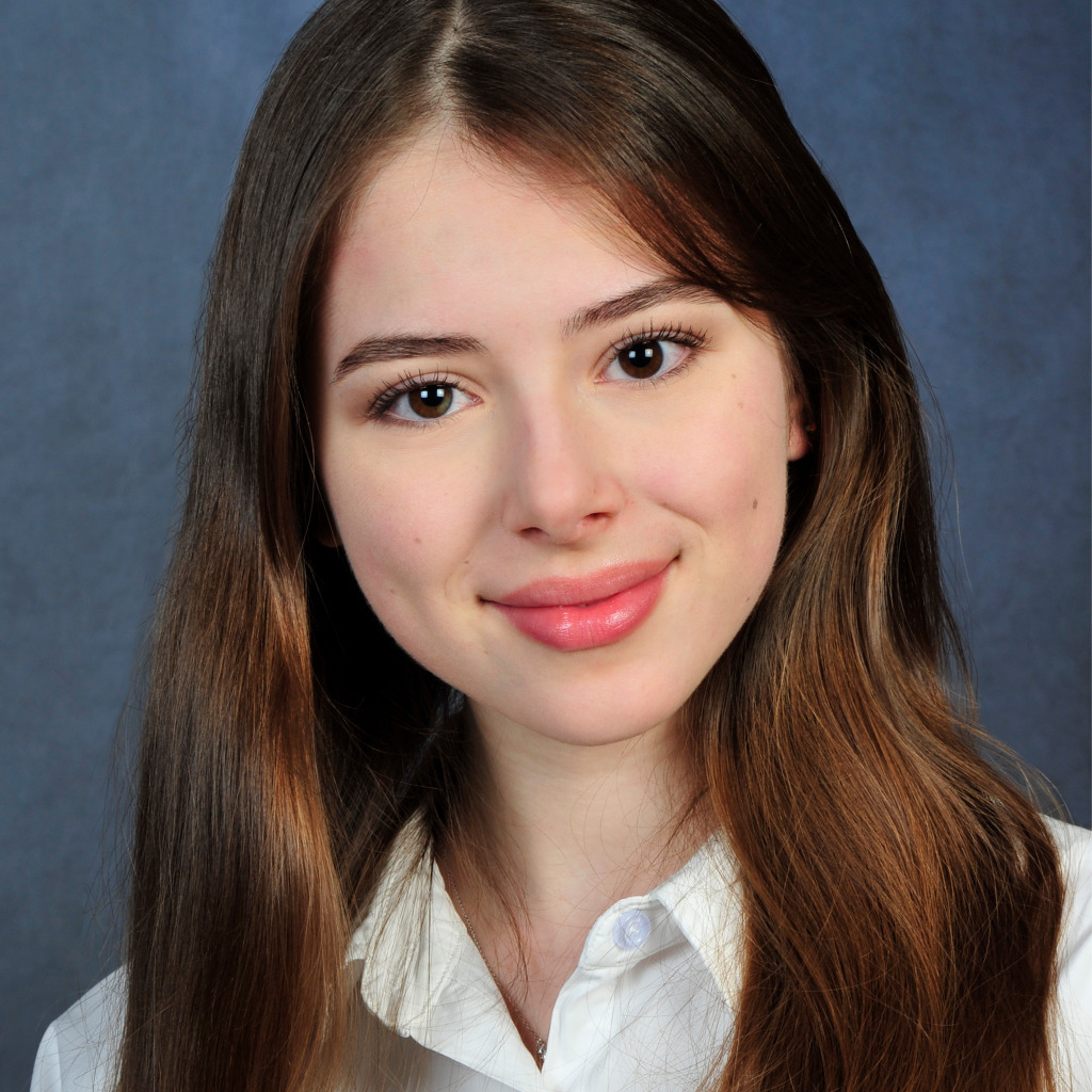 Rebecca Schneider's Instagram, Twitter & Facebook on IDCrawl