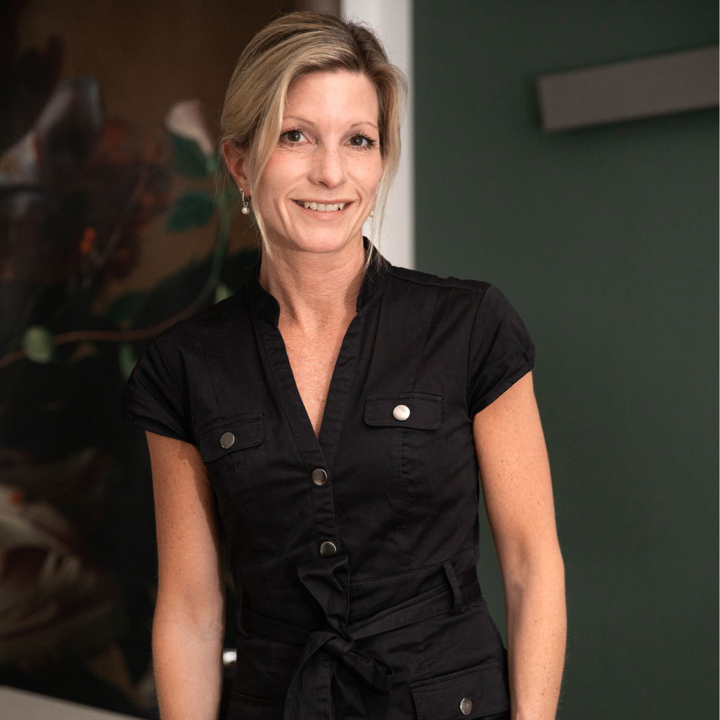 Isabelle Prott - Executive | C-Level | Marketing & Business Development ...