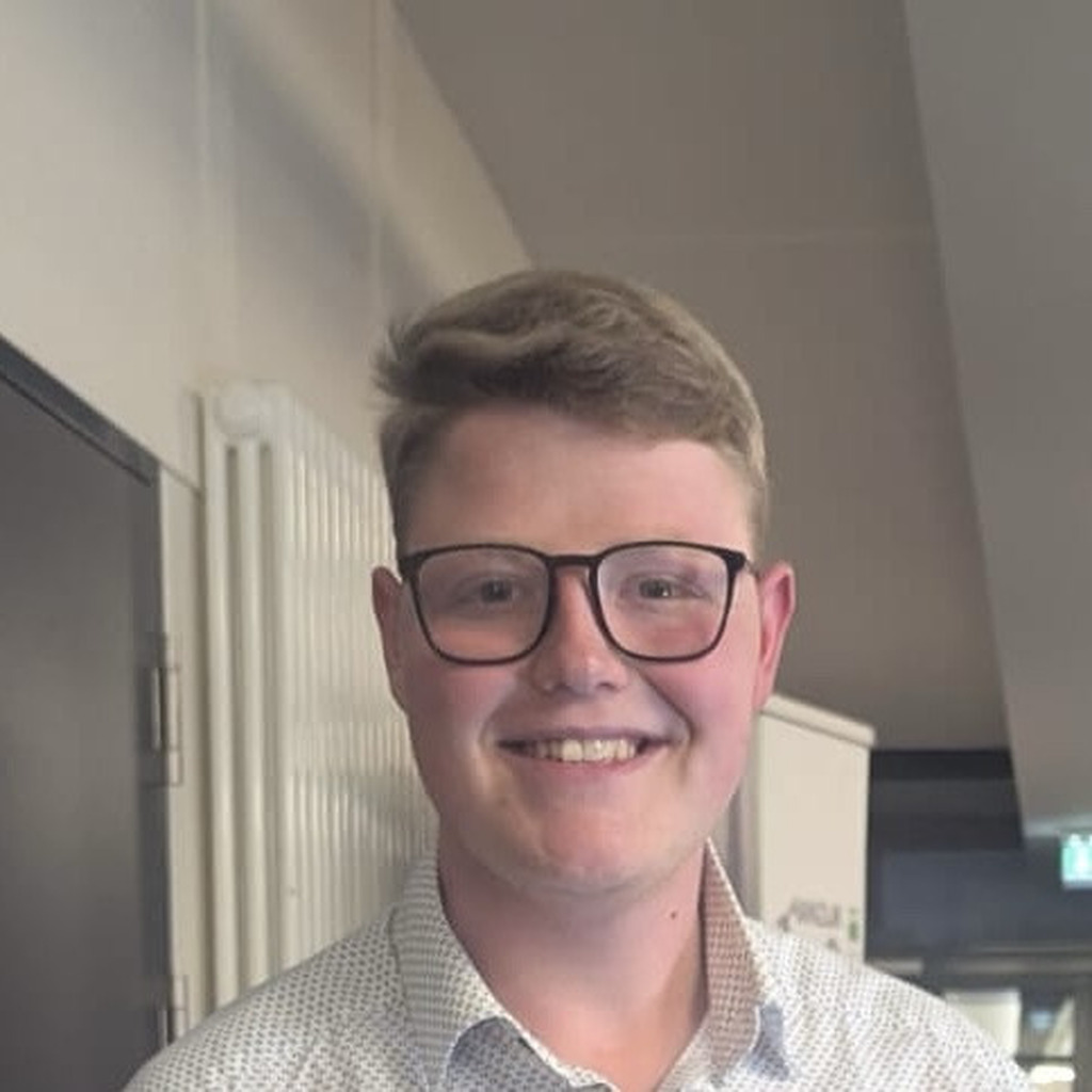 Ben-Luca Jung - Schüler - Fachhochschulreife - Friedrich-Dessauer ...