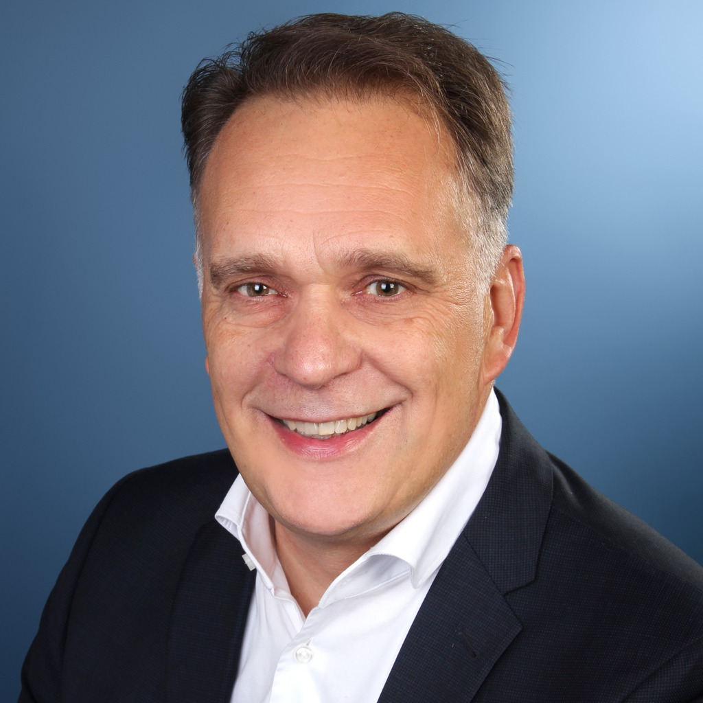 Björn Tietgens - Head of HR - Wietmarscher Ambulanz- und Sonderfahrzeug ...