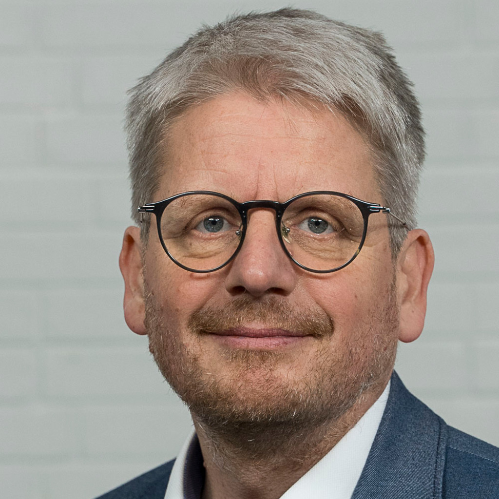 Mag. Peter Preitler. BEd. - Lehrer an der Berufsschule - Berufsschule ...