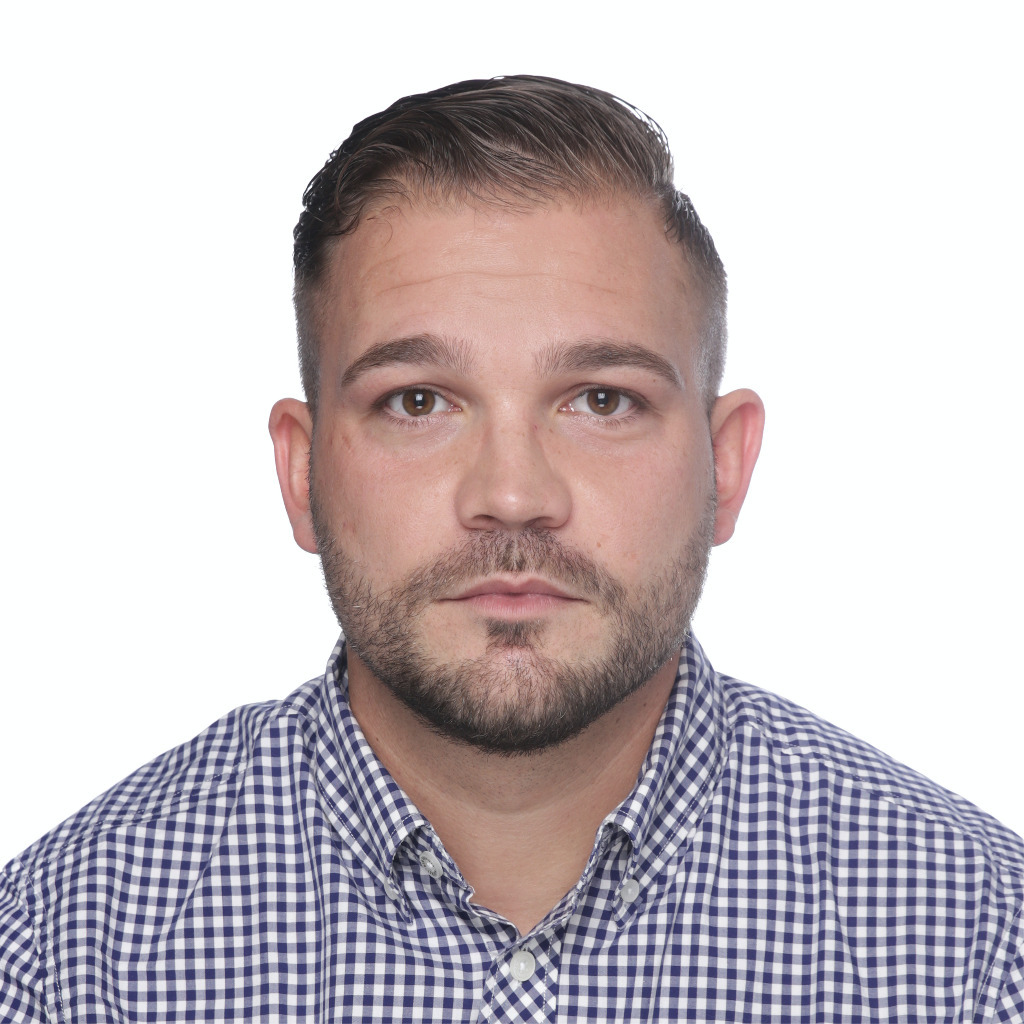 Darius Ryan Uhlmann - Fluggerätemechaniker - Bundeswehr | XING