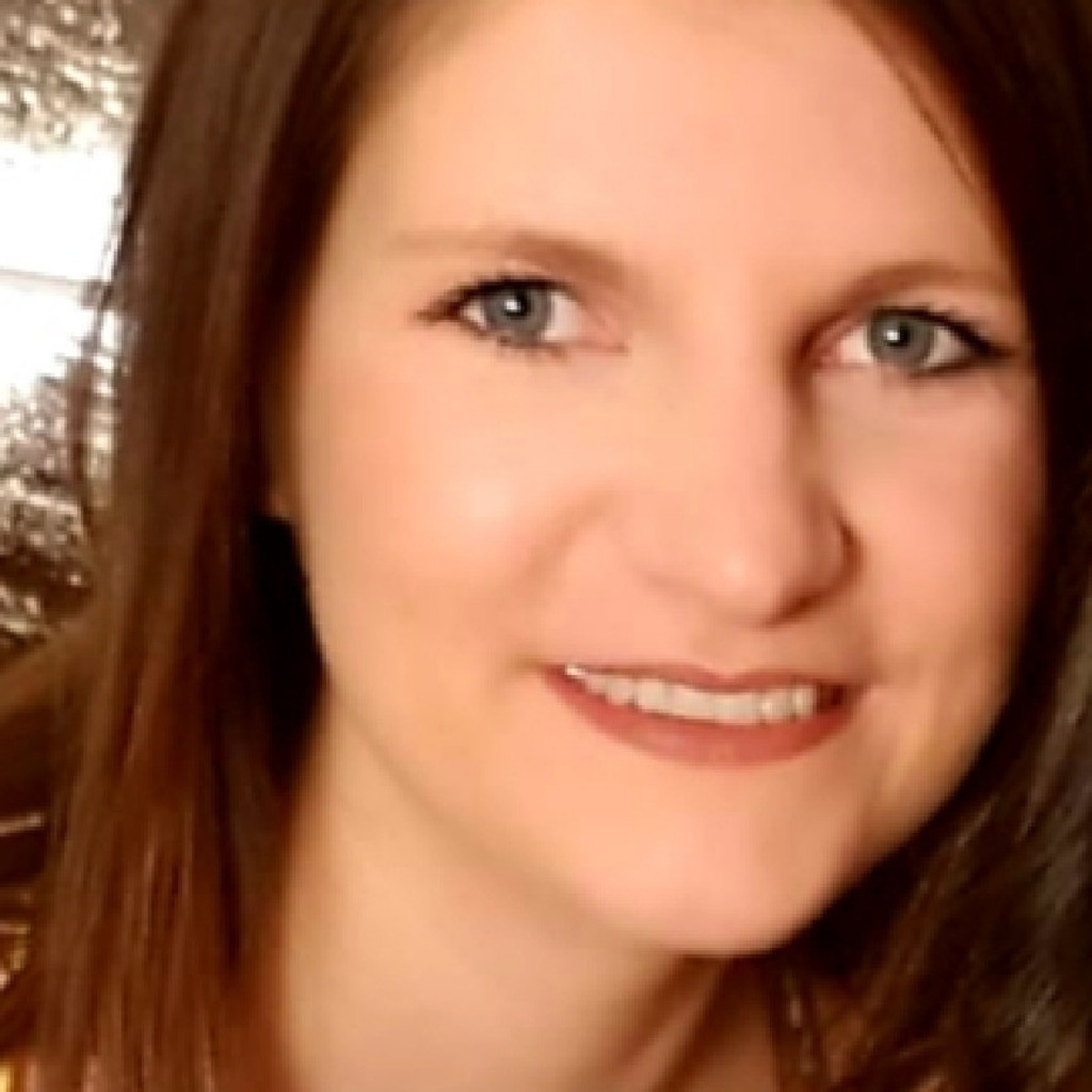 Jennifer Rieke's Instagram, Twitter & Facebook on IDCrawl