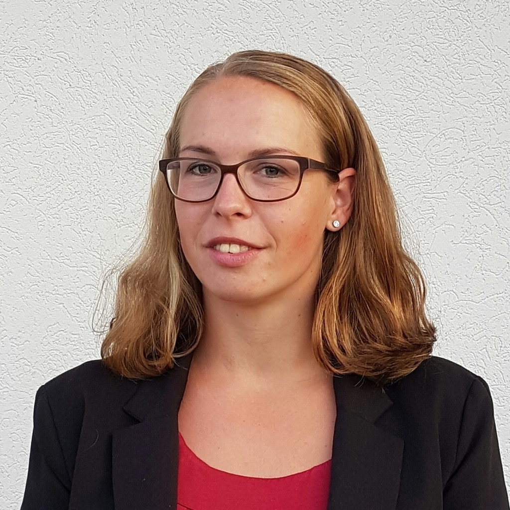 Denise Baumgart - Mitarbeiterin im Büro des Präsidenten - Universität ...