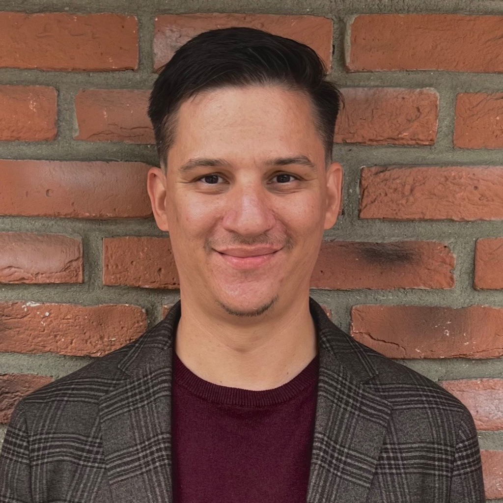 Anton Spivak - Senior Business Development Manager (FMCG) - Ahmad Tea | XING