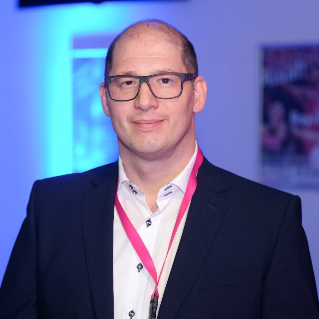 Alexander Simic - Principal Solution Sales Manager Security - Telekom ...