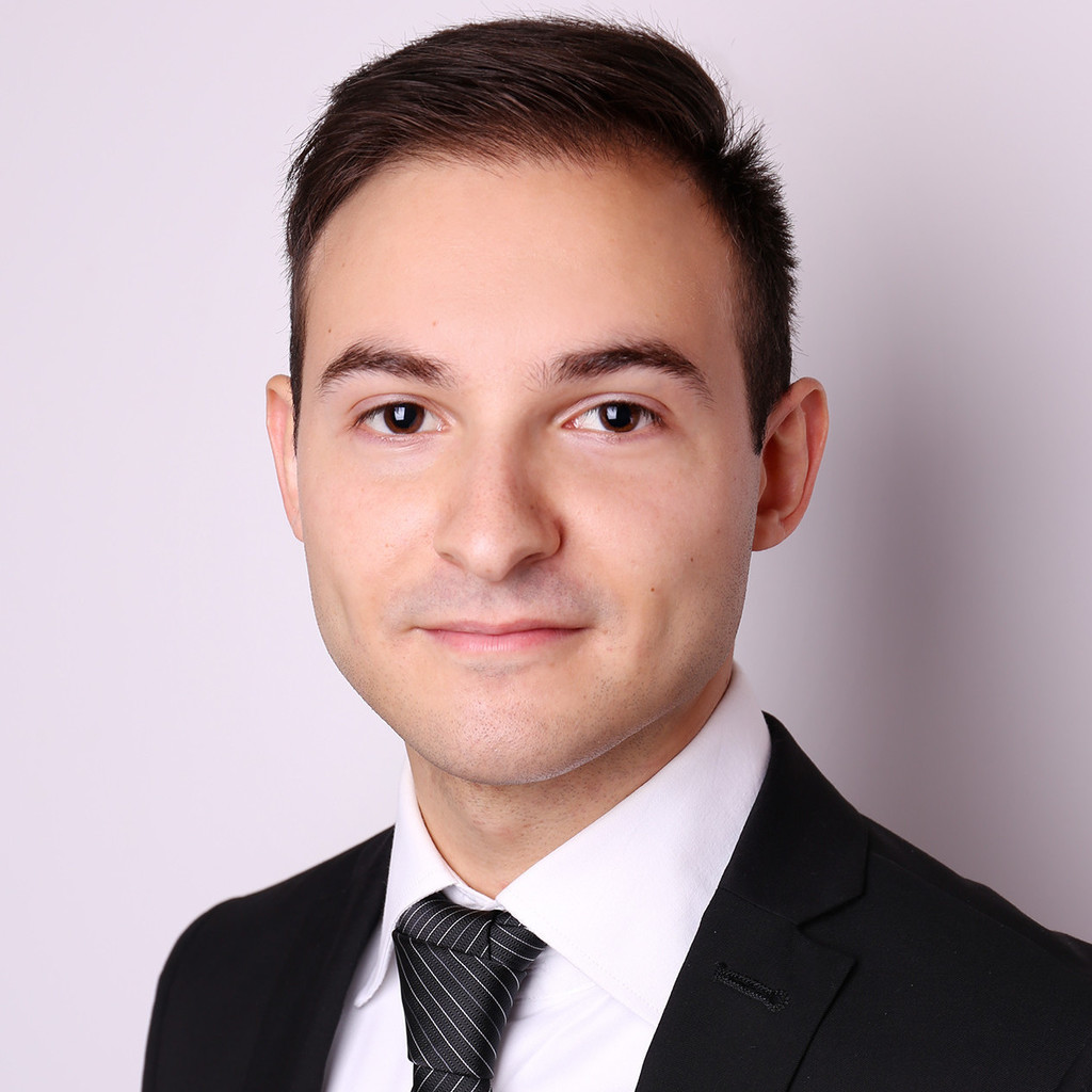 Benjamin Fischer - Senior Expert Product & Partner Management ...