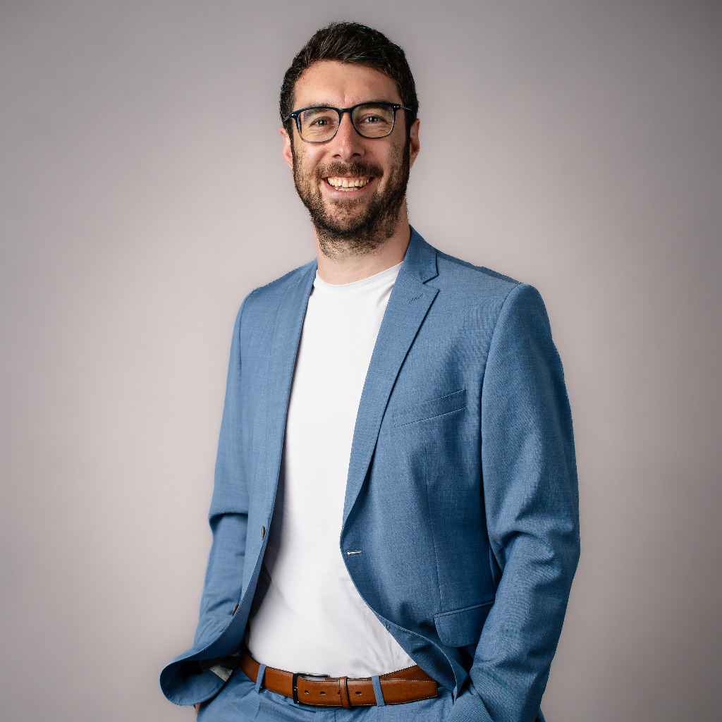 Christian Beck's Instagram, Twitter & Facebook on IDCrawl