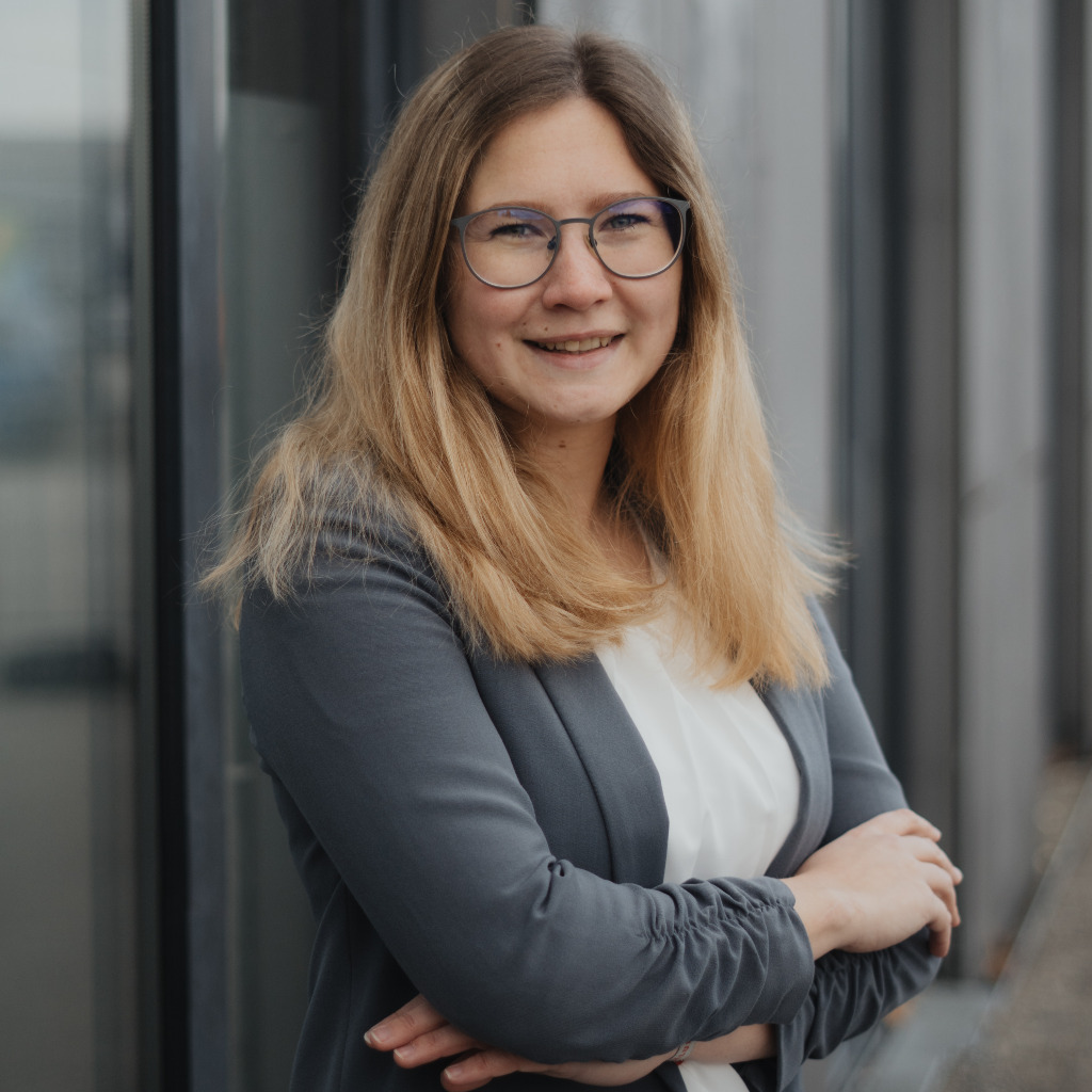 Laura Frey - Digital Business - Hochschule Ravensburg-Weingarten | XING
