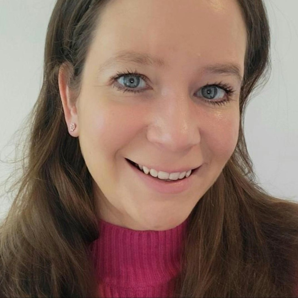 Denise Stier-Schöppl - Leitung im Backoffice - Baumkauz | XING