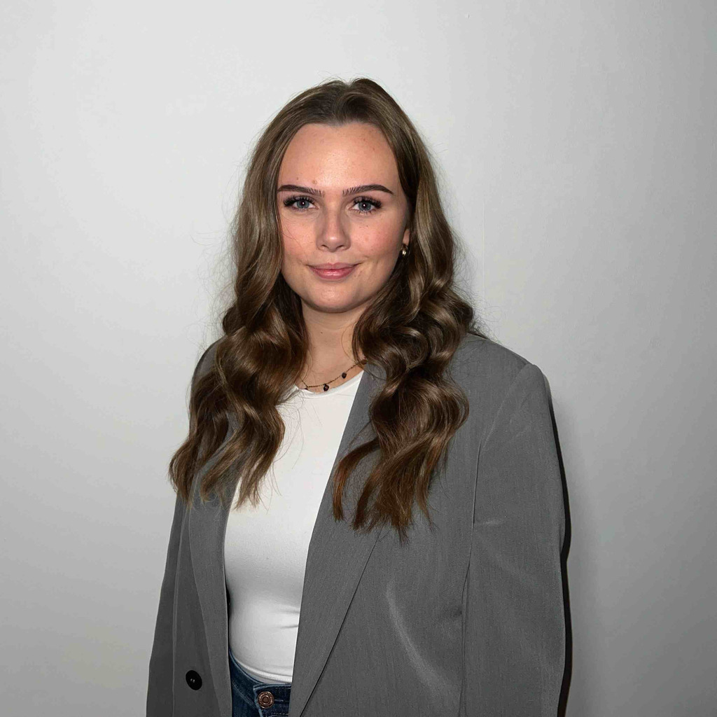 Jana Bongers - Kauffrau für Büromanagement - Müngersdorf GmbH | XING