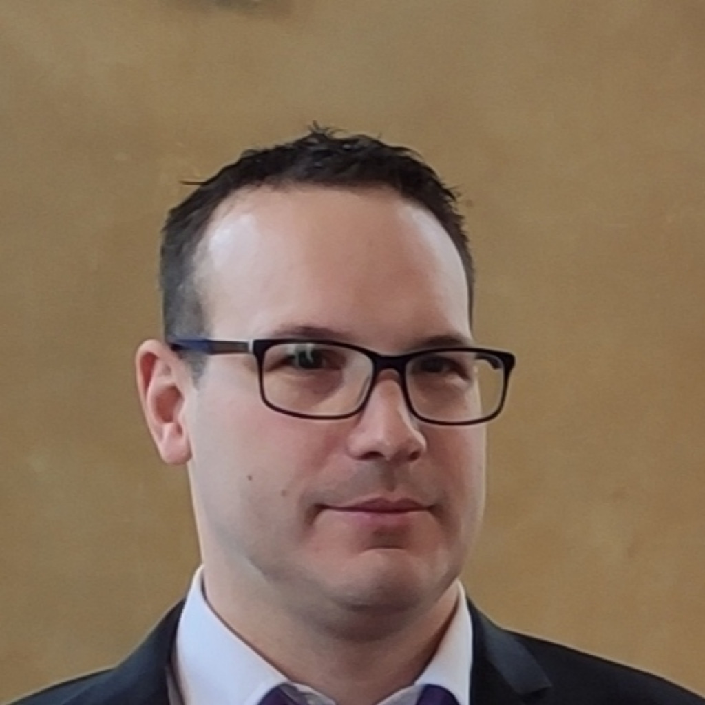 Mike Fuchs - Teamleiter Fahrzeug Logistik Zentrum - Senger GmbH & Co KG ...