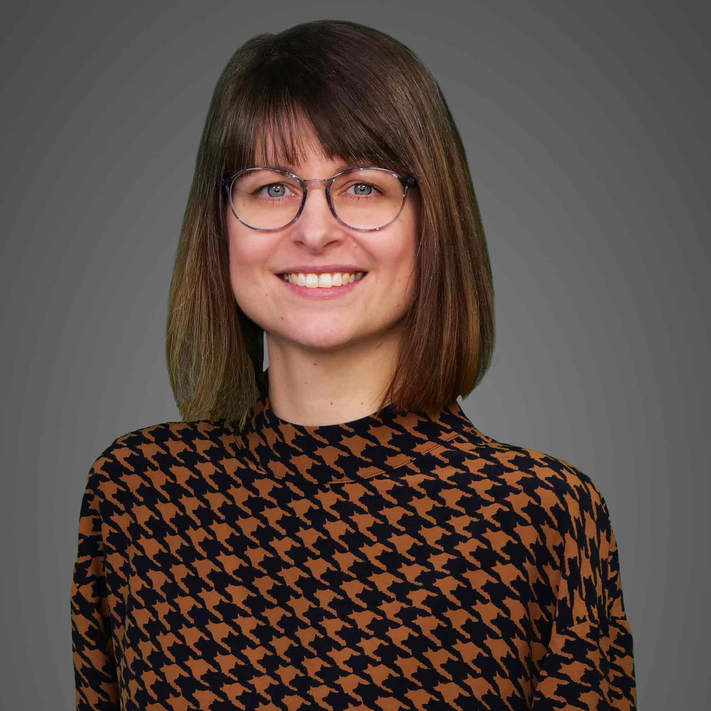 Stephanie Bußmann - Junior Associate Themengruppe Operations & Finance ...