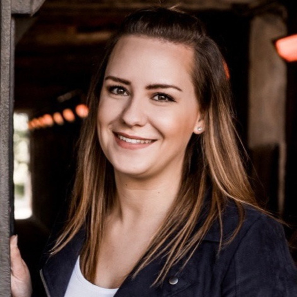 Annika Neubauer - Assistenz Niederlassungsleitung - RGM Facility ...